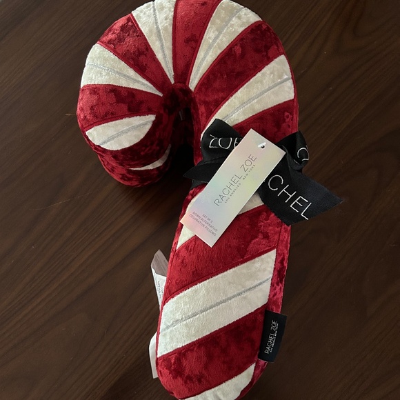 Rachel Zoe | Holiday | New Set Of 2 Rachel Zoe Deep Red Candycane Pillows | Poshmark